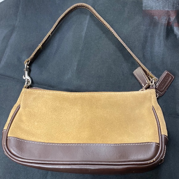 Coach | Bags | Coach Small Purse Tan Brown Leather Condition Is Used ...